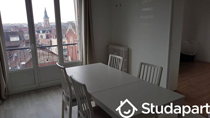 Appartement à louer - Bois Blanc, Lille - 1 pièce - 4 chambres