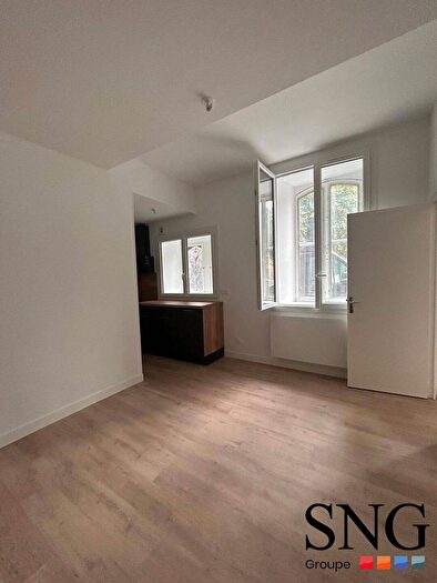 Appartement à louer - Alouettes, Aurillac - 2 pièces - 1 chambre