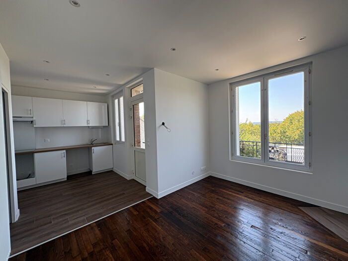 Maison 3 pièces à Villebon-sur-Yvette, à louer