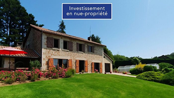 Maison à vendre - Le Châtenet-en-Dognon - 6 pièces - 3 chambres