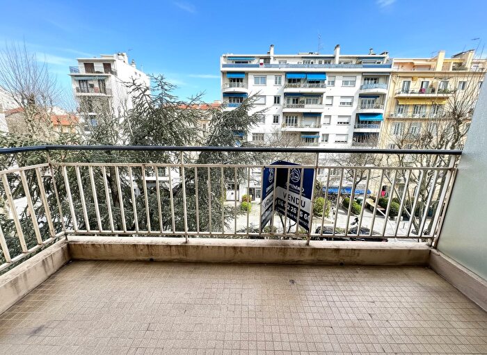 Appartement à vendre - Nice, Riquier - 3 pièces - 2 chambres