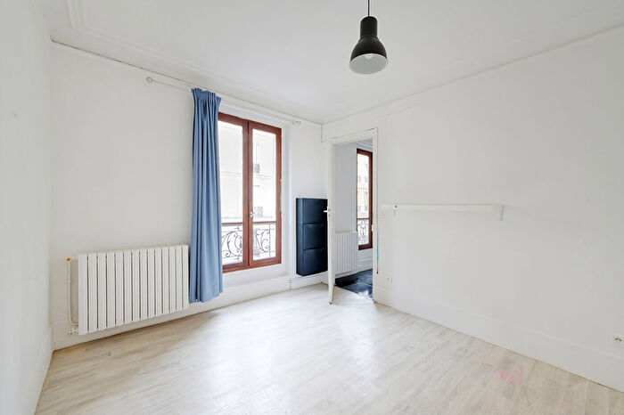 Appartement à vendre - Paris e , Barbès, Château Rouge - 2 pièces - 1 chambre