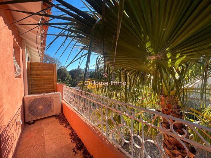 Maison à vendre - Marseille e , Bonneveine - 4 pièces - 3 chambres