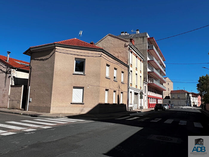 Roanne, Faubourg Paris : Appartement 2 pièces à louer
