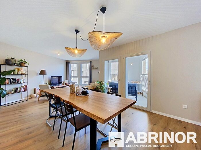 Appartement 4 pièces à Lille, Wazemmes, à vendre