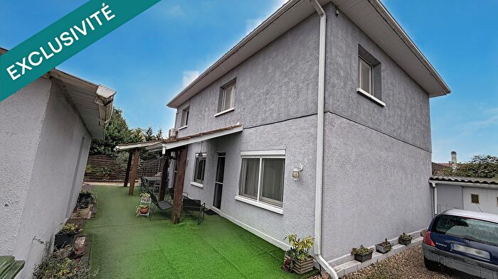 Maison à vendre - Bassens - 9 pièces - 5 chambres