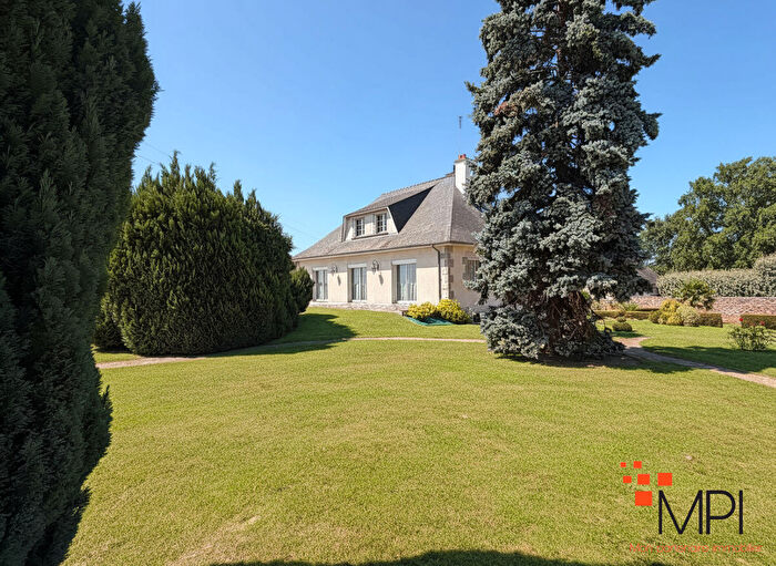 Maison 4 pièces à Vezin-le-Coquet, à vendre
