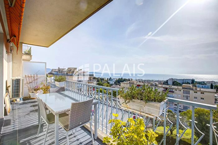 Appartement 3 pièces à vendre - Nice, Caucade