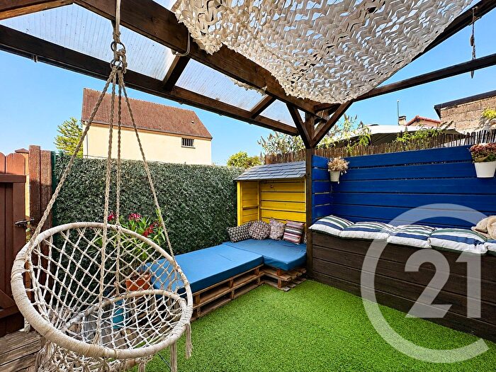 Champs-sur-Marne, Centre-ville - Maison 4 pièces à vendre