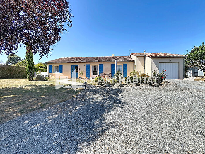 Maison 5 pièces à vendre à Moutiers-sous-Chantemerle