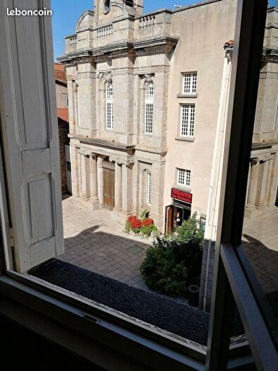 Appartement à louer - Montbrison - 2 pièces - 1 chambre