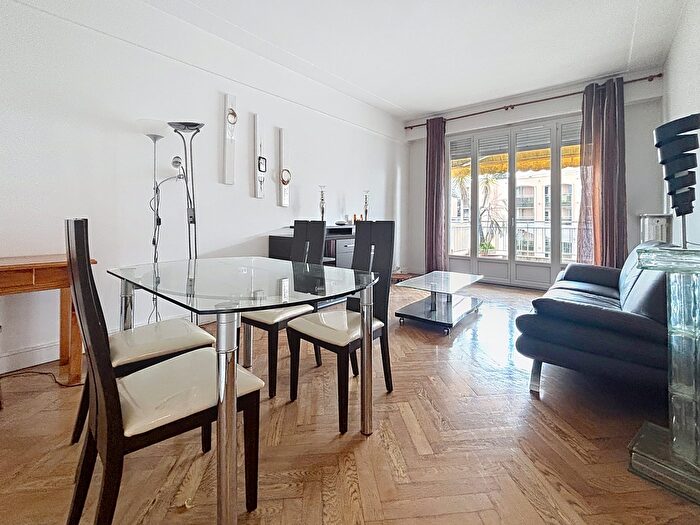 Appartement à vendre - Nice, Promenade des Anglais, Rue de France - 3 pièces - 2 chambres