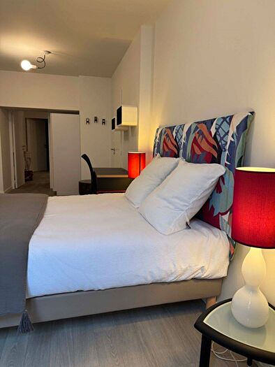 Appartement à louer - Centre Ville, Carcassonne - 1 pièce