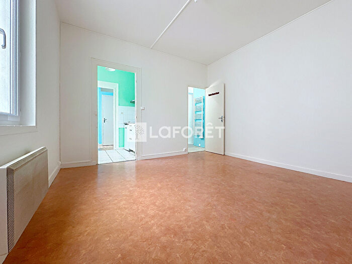 Appartement à louer - Rochefort, Centre-ville - 2 pièces - 1 chambre