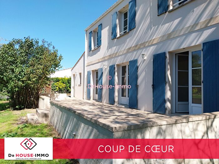 Saint-Ouen-d'Aunis - Maison 7 pièces à vendre