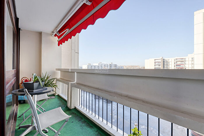 Appartement 5 pièces à Nanterre, Vieux Pont, à vendre