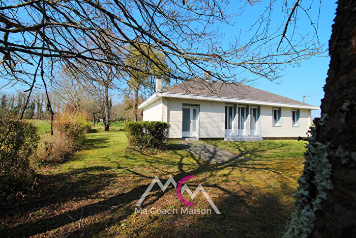 Saint-Gildas-des-Bois - Maison 4 pièces à vendre