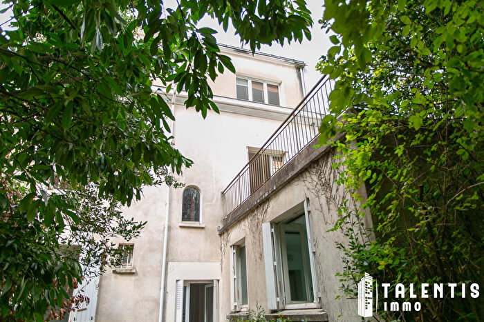 Maison 12 pièces à vendre à Rezé, Pont Rousseau