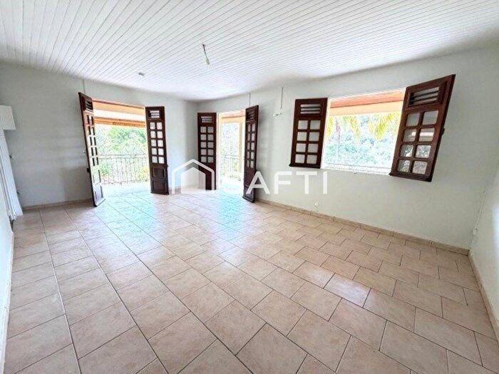 Appartement 5 pièces à louer - Le Carbet