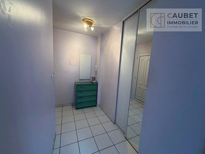 Appartement à louer - Tarbes, Centre-ville - 3 pièces
