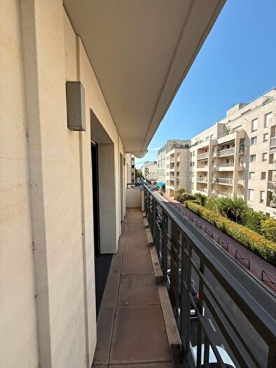 Appartement 2 pièces à vendre à Levallois-Perret, Collange