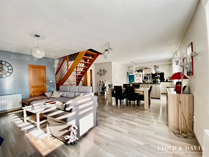 Maison à vendre - Thouaré-sur-Loire - 7 pièces - 3 chambres