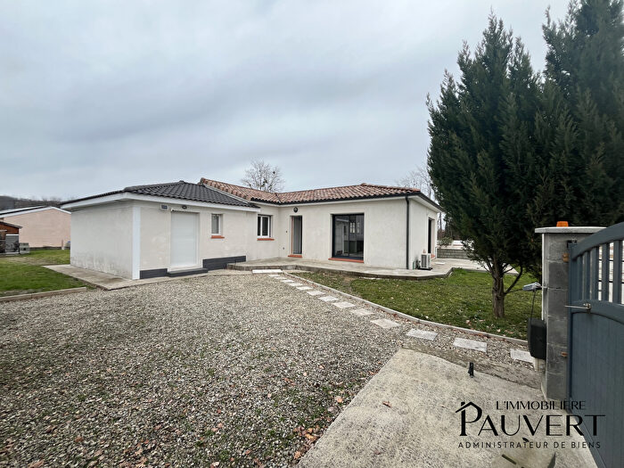 Maison à vendre - Saint-Jean-de-Verges - 5 pièces - 4 chambres