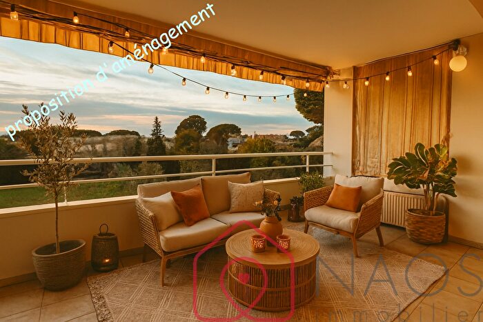 Appartement à vendre - Saint-Raphaël, Les Arênes - 3 pièces - 2 chambres