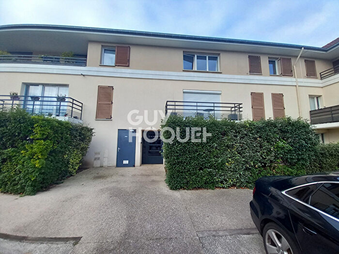 Appartement à louer - Saint-Pierre-du-Perray - 2 pièces - 1 chambre