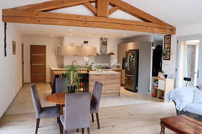 Maison à vendre - Saint-Saturnin-lès-Apt - 5 pièces - 4 chambres