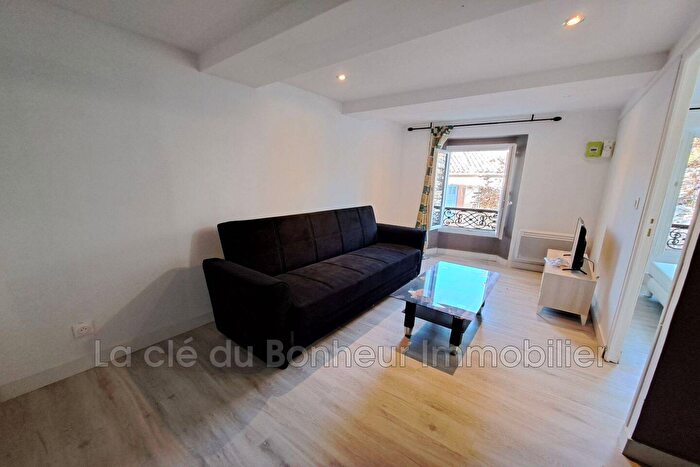 Appartement 2 pièces à louer à Allemagne-en-Provence