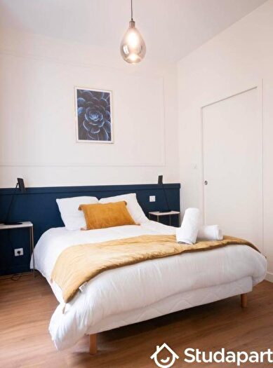 Appartement à louer - Thermal-Vieux-Vican, Vichy - 2 pièces - 1 chambre