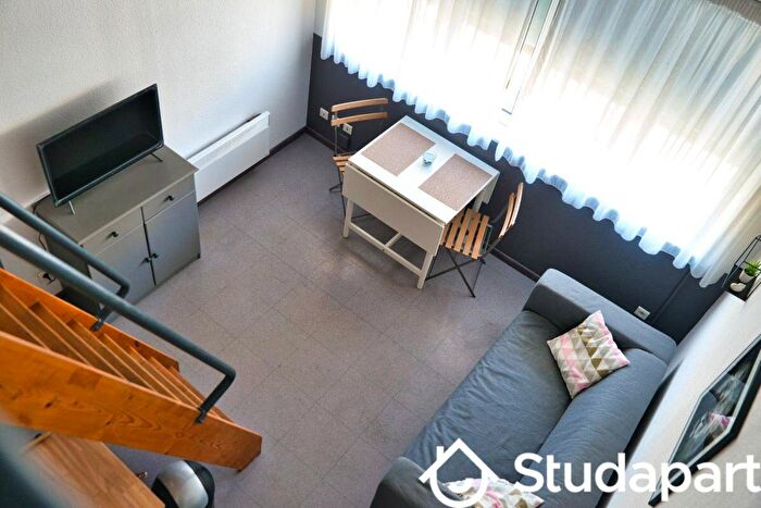 Appartement à louer - Saint Pierre, Marseille ème - 2 pièces