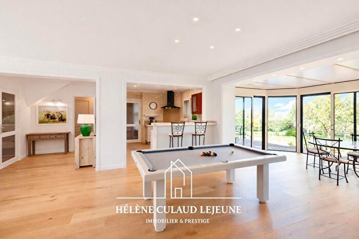 Maison à vendre - Vannes, Gare - 8 pièces - 6 chambres