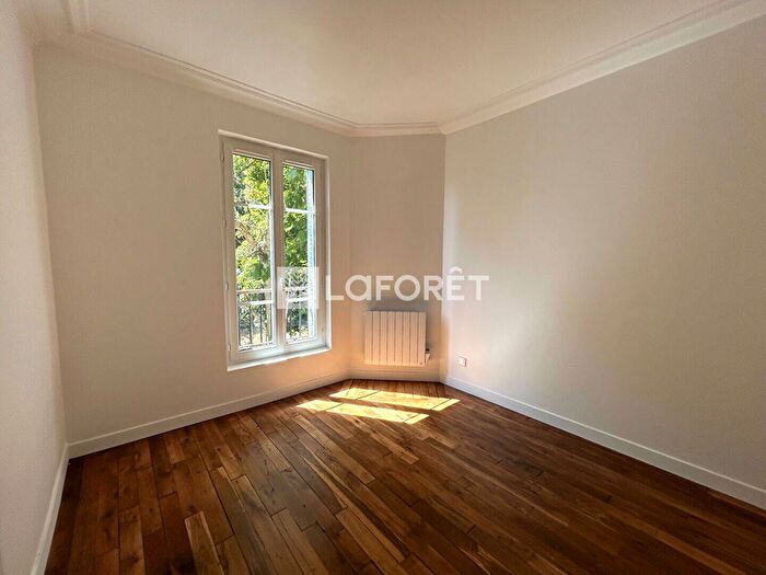 Appartement 3 pièces à Carrieres, Charenton-le-Pont, à louer