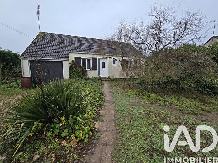 Maison à vendre - Ferrières-en-Gâtinais - 4 pièces - 3 chambres