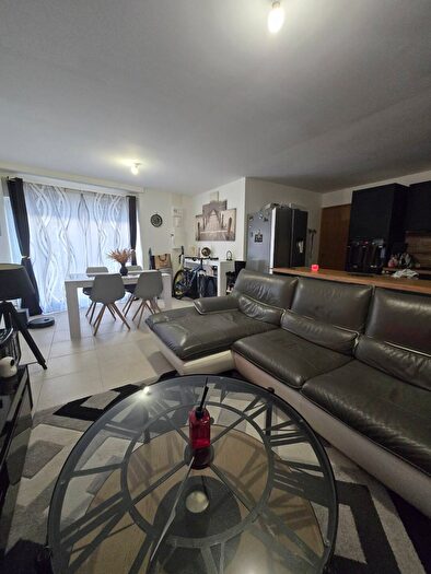 Appartement à louer - Camps-la-Source - 2 pièces - 1 chambre