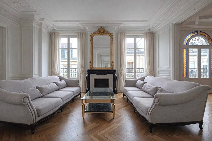 Appartement à vendre - Nancy, Poincaré, Foch, Anatole France, Croix de Bourgogne - 5 pièces - 3 chambres