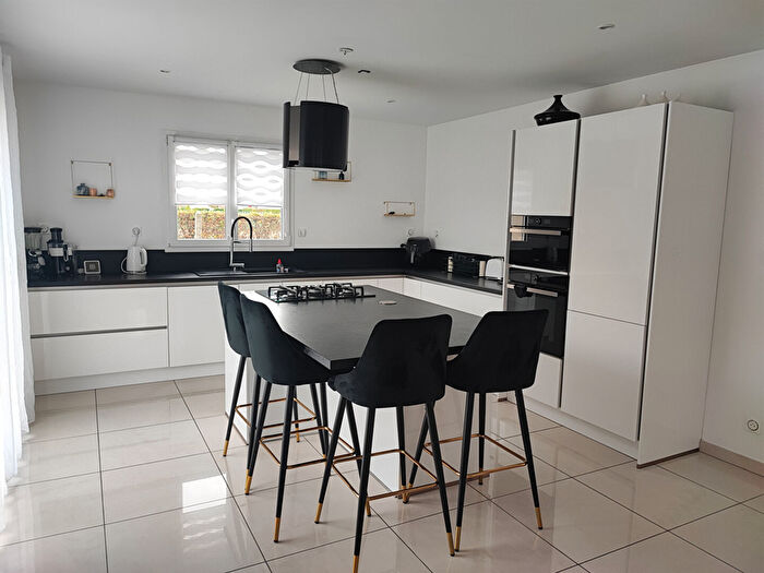 Maison à vendre - Fleury-les-Aubrais, Clos de la Grande Salle, Villevaude, Vallée, Ormes du Mail - 6 pièces - 5 chambres