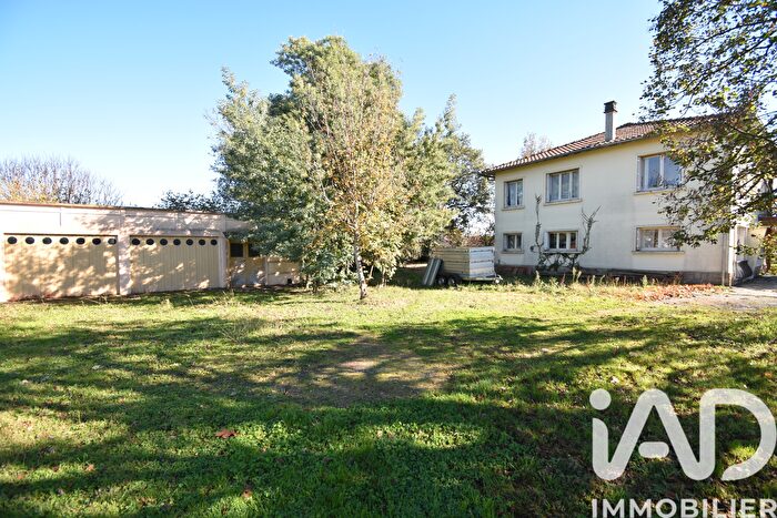 Maison à vendre - Saint-Julien-sur-Garonne - 10 pièces - 6 chambres