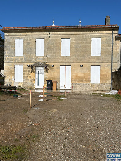 Maison à vendre - Samonac - 6 pièces - 5 chambres