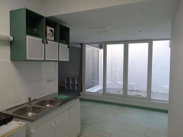 Centre Ville-Fin de la Guerre, Tourcoing : Appartement 1 pièce à louer