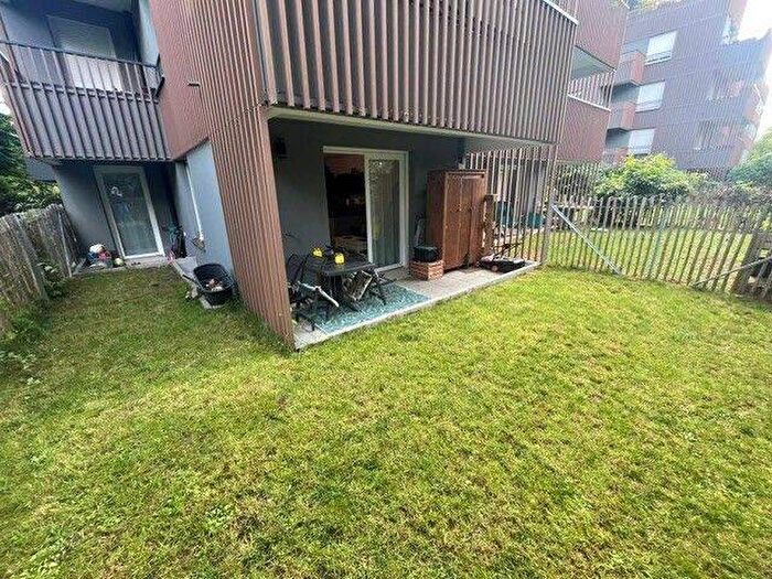 Appartement 4 pièces à Bois de la Grille, Guyancourt, à louer