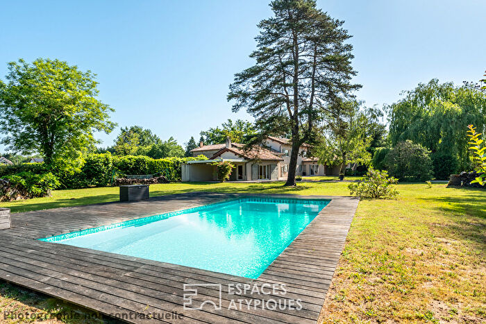 Maison 8 pièces à vendre - Messimy-sur-Saône