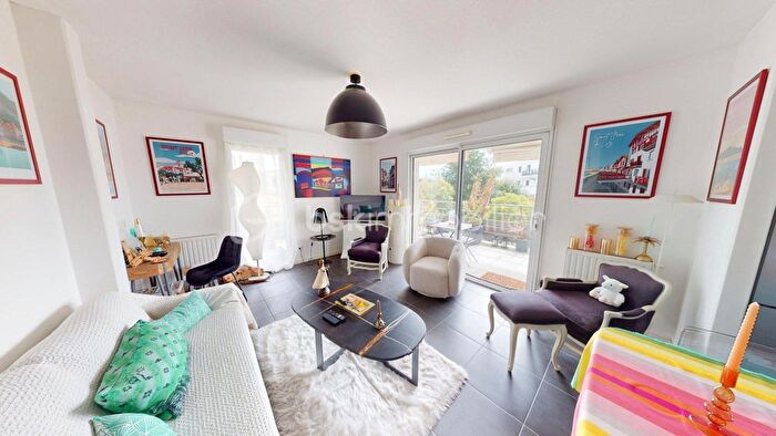 Appartement 3 pièces à vendre à Saint-Jean-de-Luz, André Ithurralde, Layatz, Kechiloa, Karsinenea