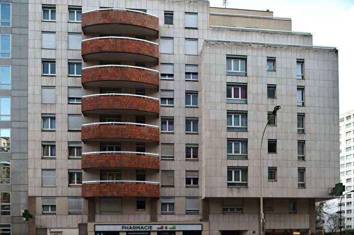 Appartement à louer - Gambetta, Courbevoie - 1 pièce