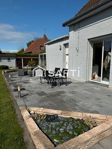 Maison à vendre - Aire-sur-la-Lys - 6 pièces - 4 chambres