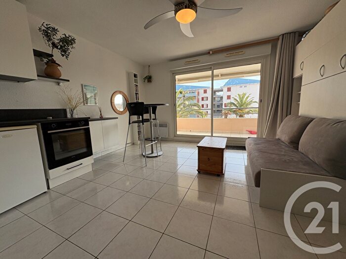 Appartement à vendre - Le Lavandou, Centre-ville, Plage du Lavandou, Pointe Pilon - 1 pièce