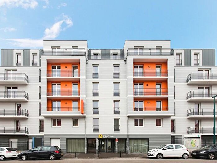 Appartement 1 pièce à Saint-Louis, Centre-ville, à vendre