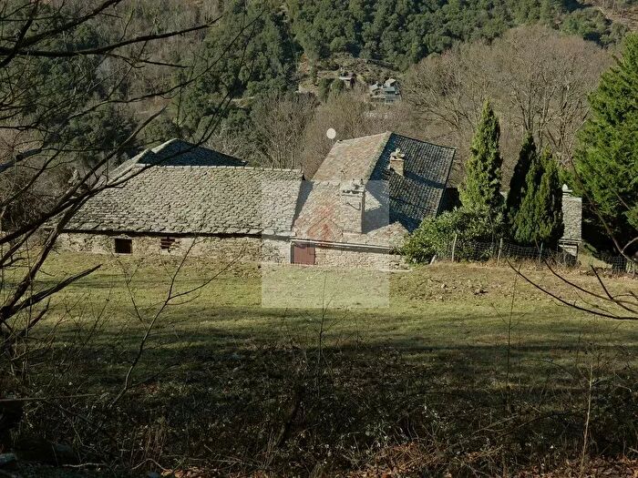 Maison 6 pièces à vendre à Saint-Germain-de-Calberte